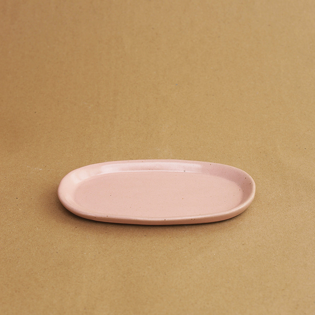 Ovale Plate - Pink – Clay & Glaze